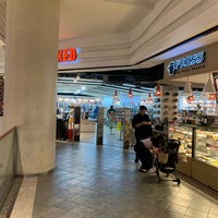 Rockwell Center - Poblacion - 32 tips from 5750 visitors