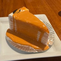 ครัวดอกไม้ขาว (White Flower Factory) - Thai Restaurant in ปทุมวัน