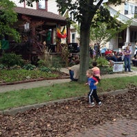 Highland Square Neighborhood - Neighborhood in Akron