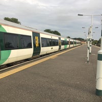 Tattenham Corner Railway Station (TAT) - Rail Station in Tattenham Corner