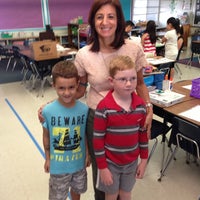 Silver Ridge Elementary School - Elementary School in Davie