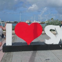 Marigot Waterfront - Waterfront in Marigot
