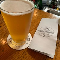 Free House Bar - Bar in Portland