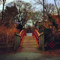 NJT - Metuchen Station (NEC) - Train Station in Metuchen