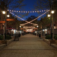 Brightleaf Square - Plaza in Durham