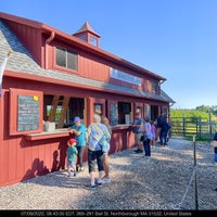 Tougas Family Farm - 27 tips from 1357 visitors