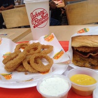 Johnny Rockets (Now Closed) - 4 tips