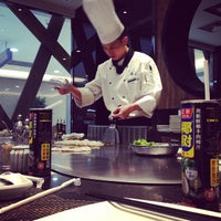 FE的榻榻米 - Light Rail Station in Shanghai