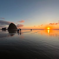 Haystack Rock - Mountain