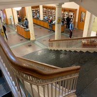 Multnomah County Library - Central - 37 tips from 2092 visitors