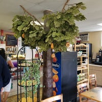 Bagel Tree Cafe and Bakeshop - 8 tips from 146 visitors