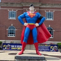 Giant Superman Statue - 19 tips from 2644 visitors