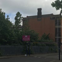 Plaistow London Underground Station - Metro Station in West Ham