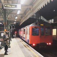 Plaistow London Underground Station - Metro Station in West Ham