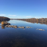 Calhoun Street Bridge - 6 tips from 603 visitors