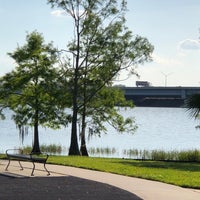 Lake Ivanhoe - Lake in North Orange