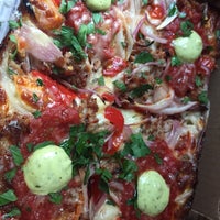 Descendant Detroit Style Pizza - Pizza Place in Toronto