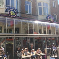 The Bulldog Palace - Bar in Kuip