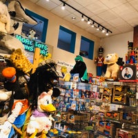 Magic Mouse Toys - Pioneer Square - 603 1st Ave