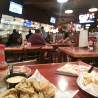 Hooters - American Restaurant in Houston