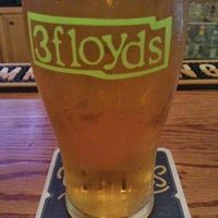 Holler Hops & Grill - Speakeasy