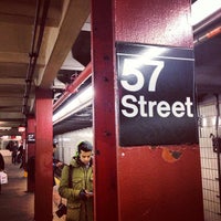 MTA Subway - 57th St (F) - Metro Station in New York