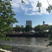 Erie Cafe - River North - 37 tips from 1497 visitors