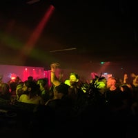 Perron - Night Club in C.S. Kwartier