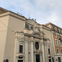 Piazza della Chiesa Nuova - Plaza in Roma