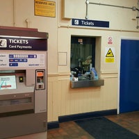 Farnham Railway Station (FNH) - 9 tips from 677 visitors