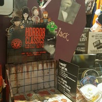 Hot Topic locations in Los Angeles - See hours, directions, tips, and ...