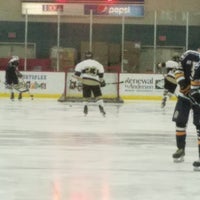 RDV Sportsplex Ice Den - 9 tips