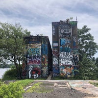 Graffiti Pier - 5 tips from 216 visitors