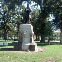 Simon Kenton grave - Cemetery in Urbana