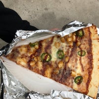 Cosmo's Pizza - Central Denver - 550 Grant St