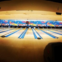 Pickwick Bowl - Bowling Alley
