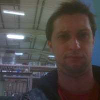 B&Q - Hardware Store