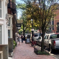 Charles St - Road in Beacon Hill