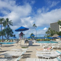Hale Koa Hotel Poolside - Waikiki - Honolulu, HI