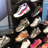 Foot Locker - Shoe Store in Uptown-Galleria