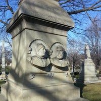 Forest Home Cemetery - 2405 W Forest Home Ave