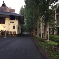 Institut Teknologi Bandung (ITB) - 187 tips from 17924 visitors