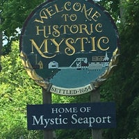 Historic Downtown Mystic - Neighborhood