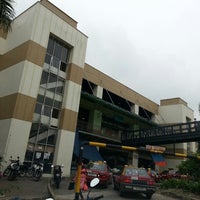 Pasar Awam Larkin - Market