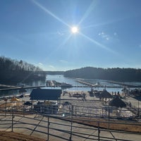 Lake Lanier Islands - 18 tips from 4313 visitors