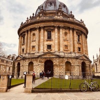 Radcliffe Square - Plaza