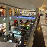 Robinsons Place Manila - Shopping Mall in Ermita