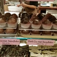 Harbor Candy Shop - 248 Main St