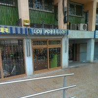 Los Porrillos - Mediterranean Restaurant in Sant Martí de Provençals