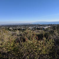 Temescal Ridge Trail - Trail in Pacific Palisades